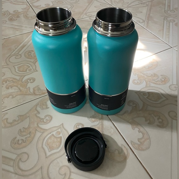 Hydro Flask | Kitchen | New Cyan Blue Hydro Flasks 32 Oz | Poshmark